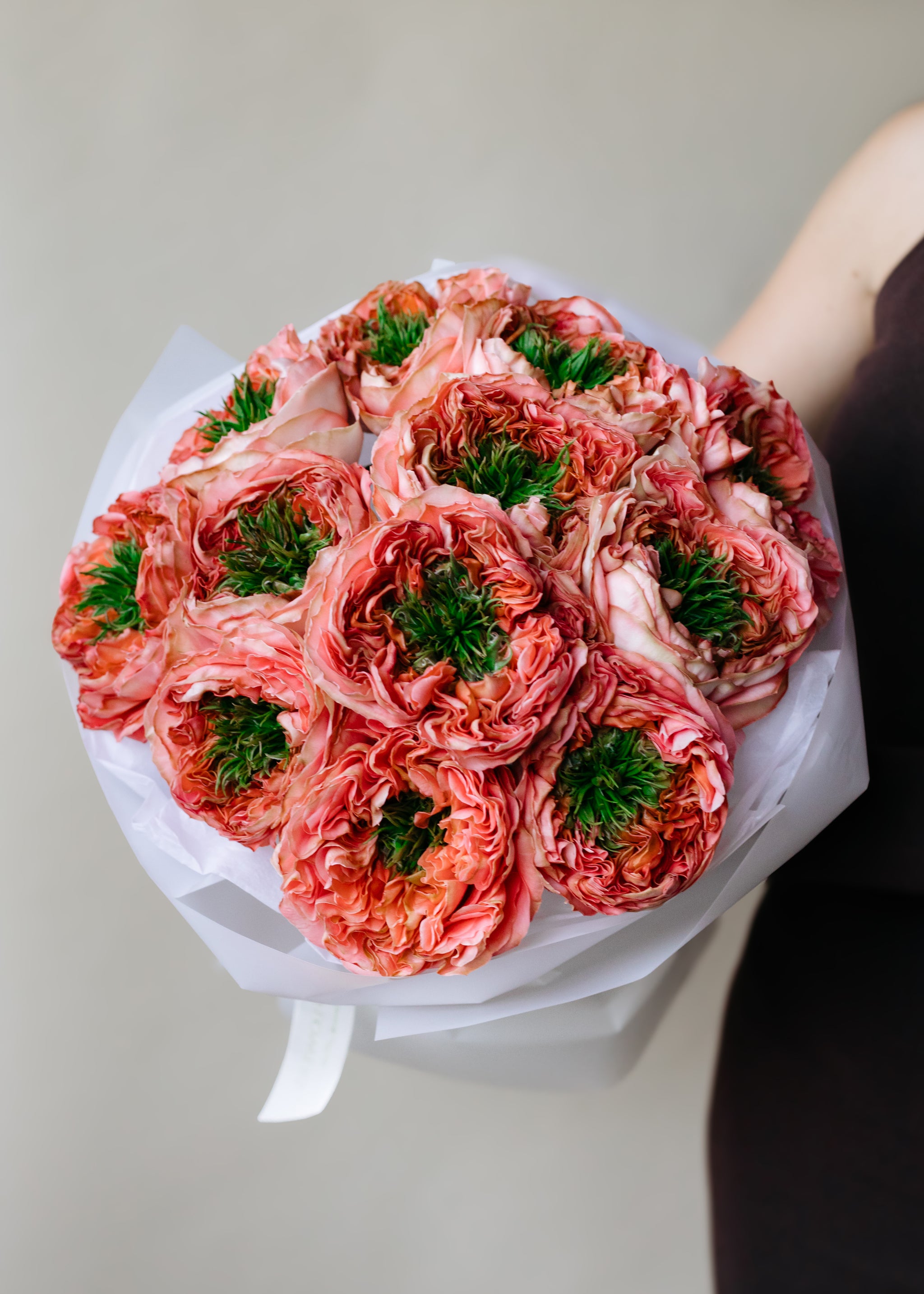 Bouquet No. 86 Light Roses - by floral design Aya Flowers